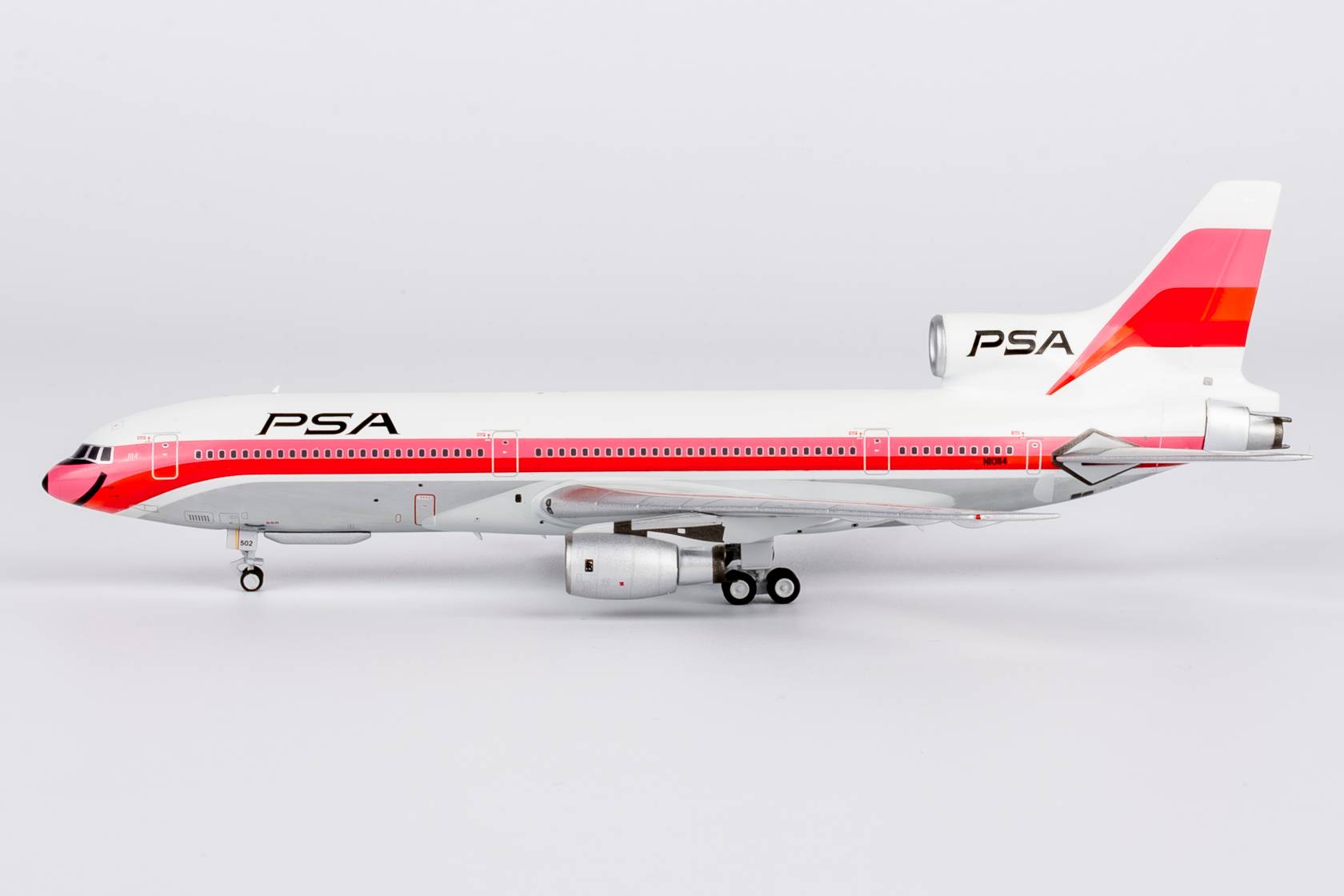 NG Models 1:400 Pacific Southwest Airlines Lockheed L-1011-1 31038 | MADb