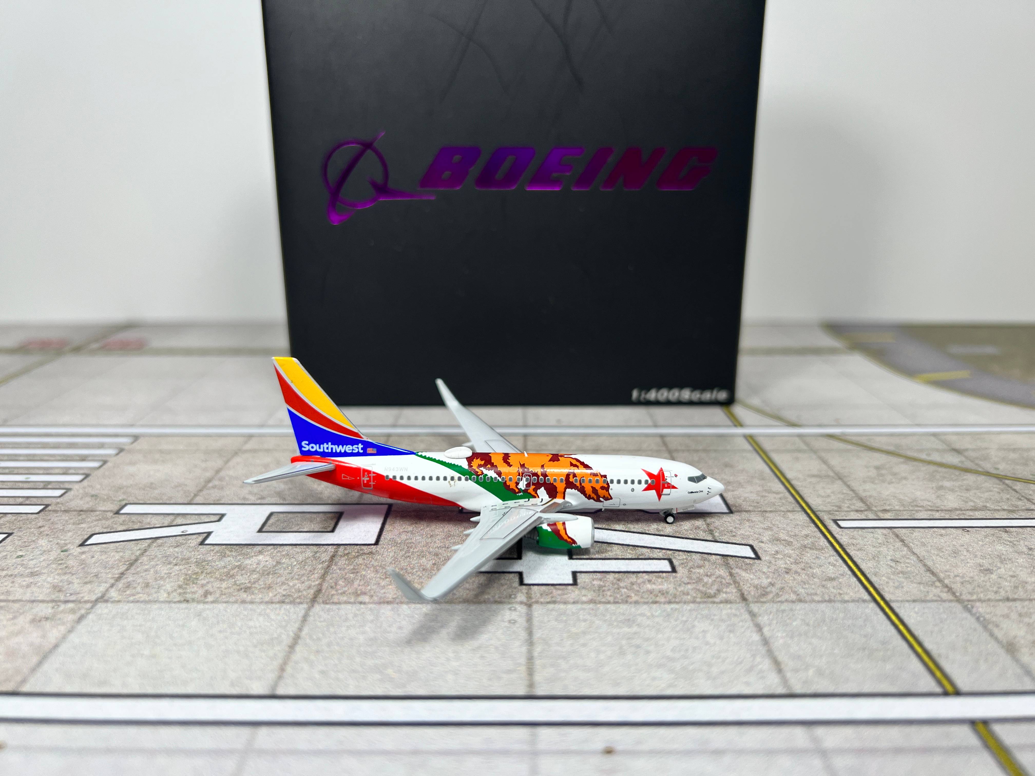 Panda Model 1:400 Southwest Airlines Boeing 737-700 w/ Winglets N/A | MADb