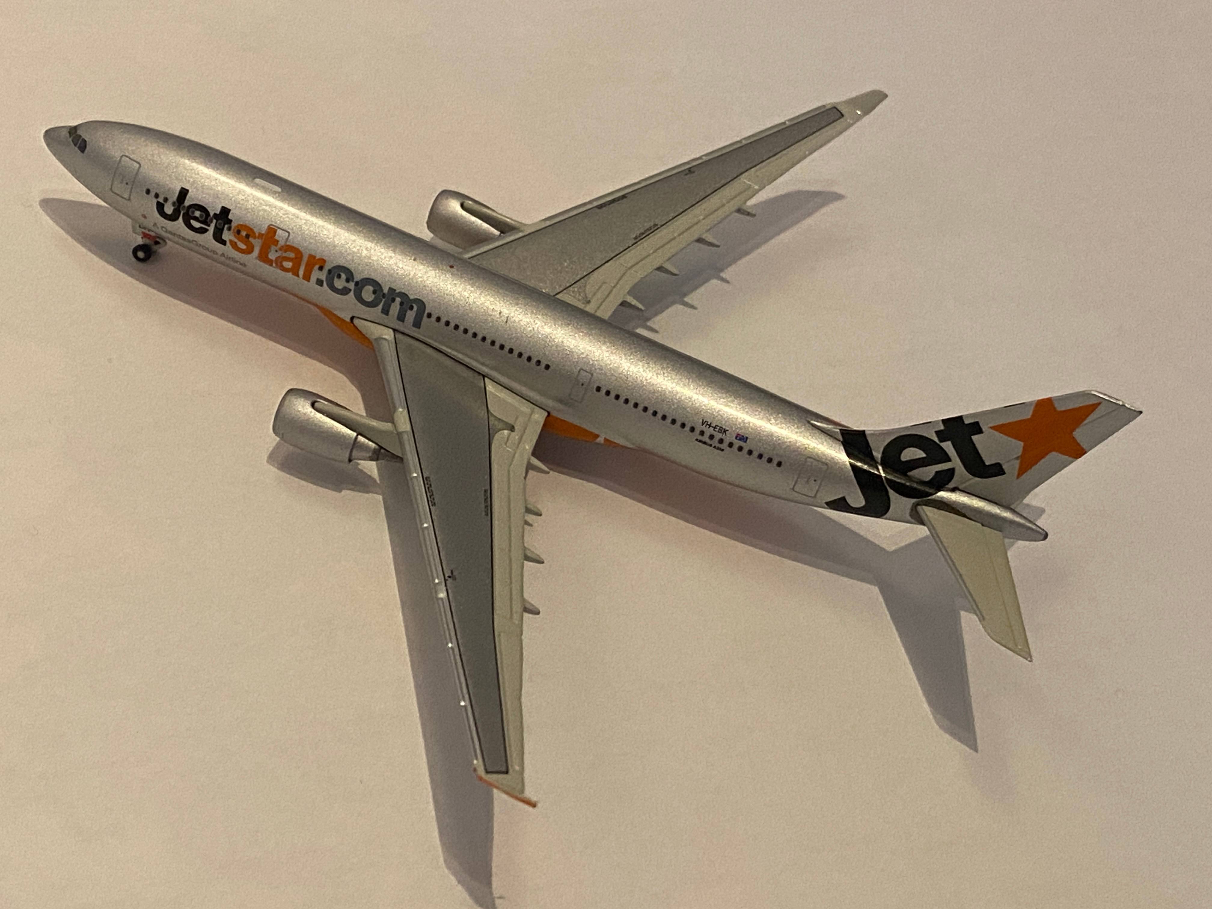 Sky500 1:500 Jetstar Airbus A330-200 0723JE | MADb