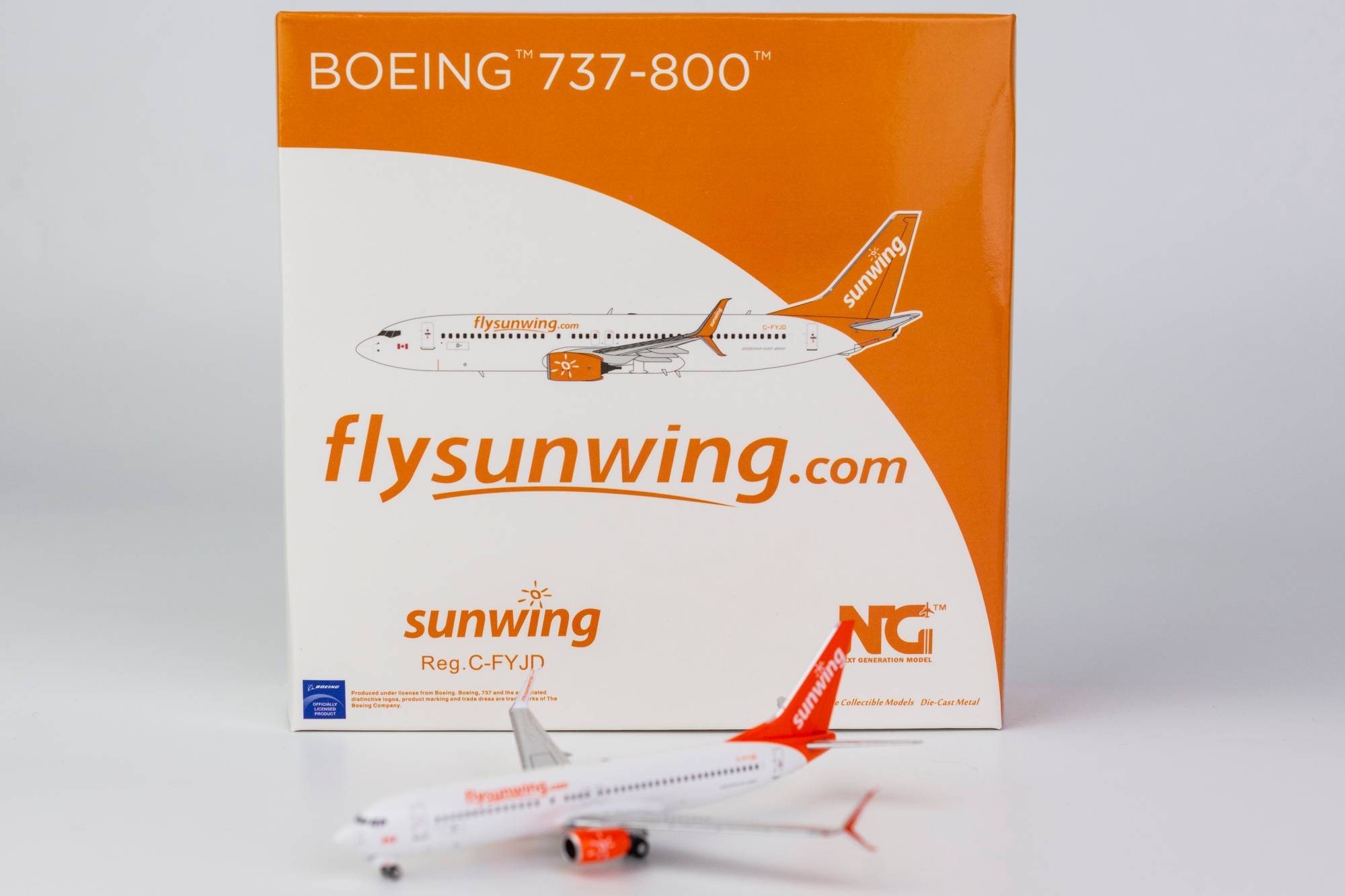 NG Models 1:400 Sunwing Airlines Boeing 737-800 w/ Winglets NG58088 | MADb